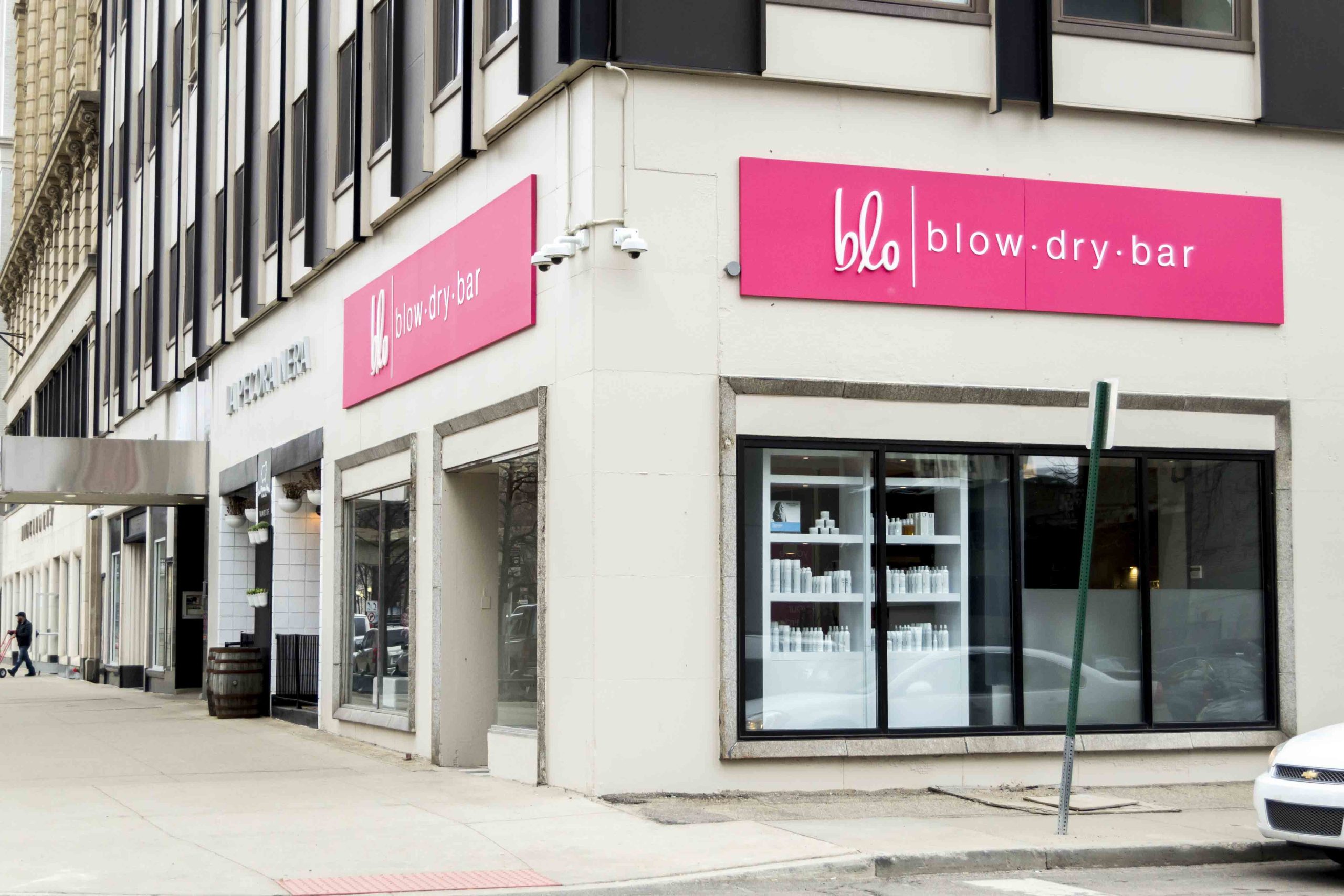 Blo Blow Dry Bar starts off 2022 with development agreement in Arizona ...