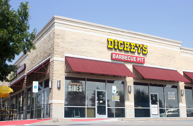 Dickey’s ramps up its presence in Canada with new Toronto location ...