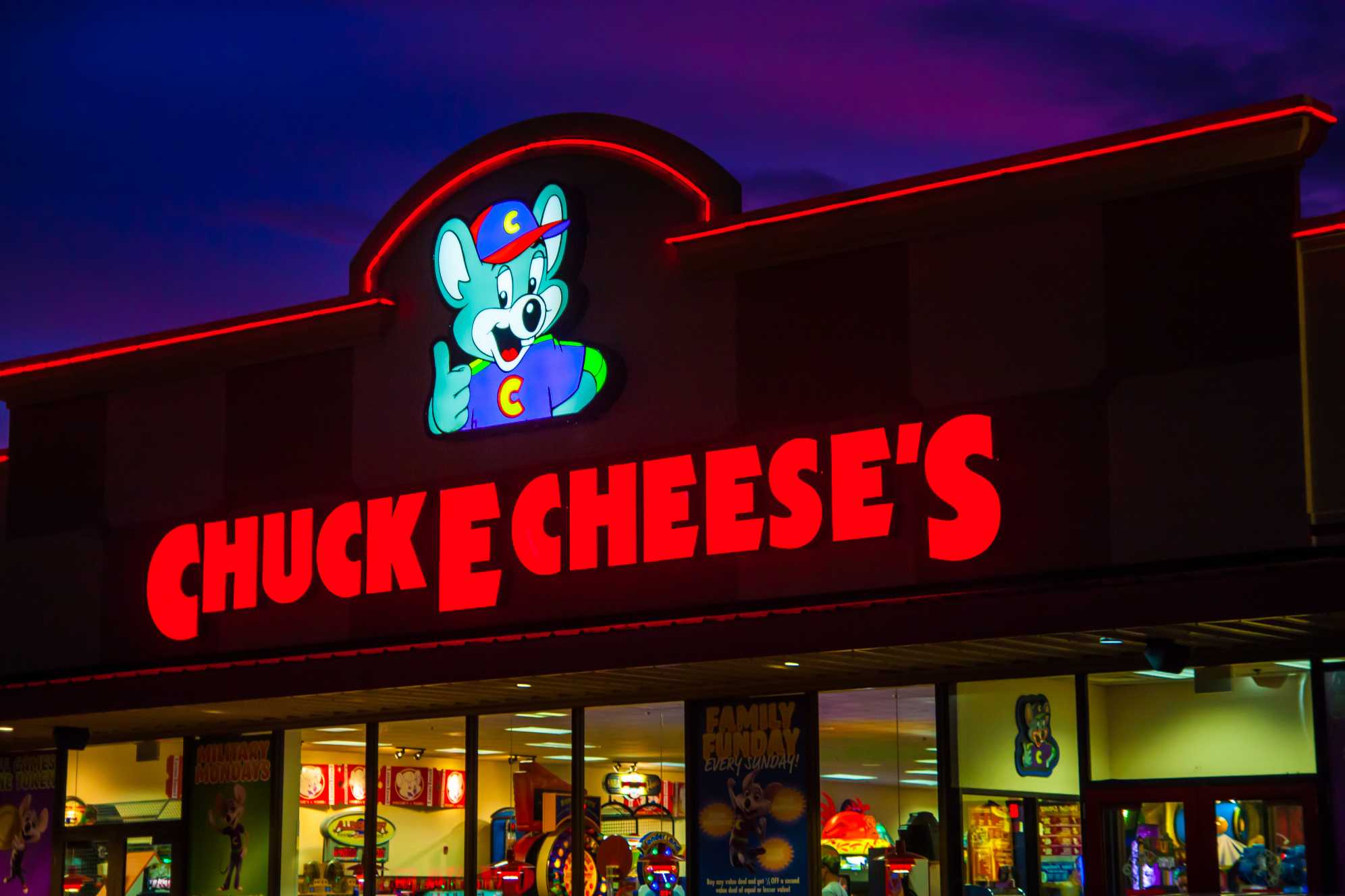 Chuck E. Cheese begins franchising journey in Dominican Republic ...